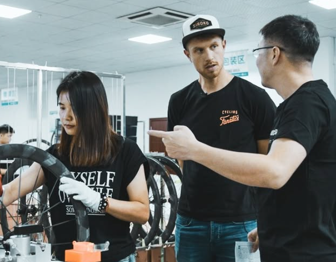 À l'intérieur de Winspace : visite exclusive de l'usine par Jasper Ver